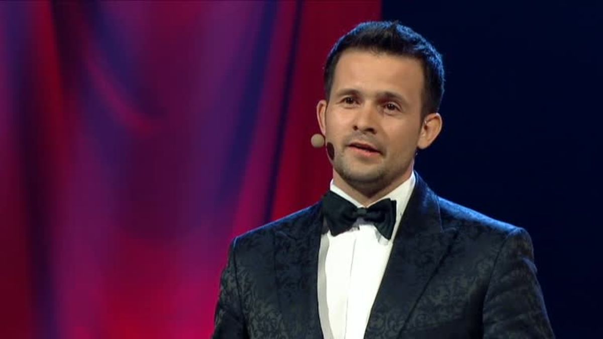 Romanii au talent - Semifinala 3: Robert Tudor - Moment de magie ...