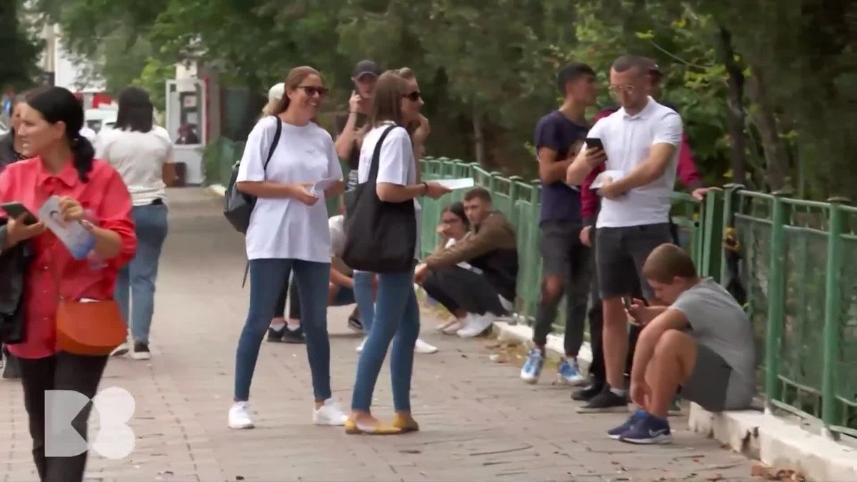 Doctor de Bine - Comparația socială poate conduce la depresie | Scene ...