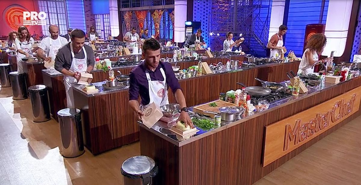 Surpriza de proportii pentru concurenti. Ce s-a intamplat la proba "Cutia misterelor" | Scene si ...