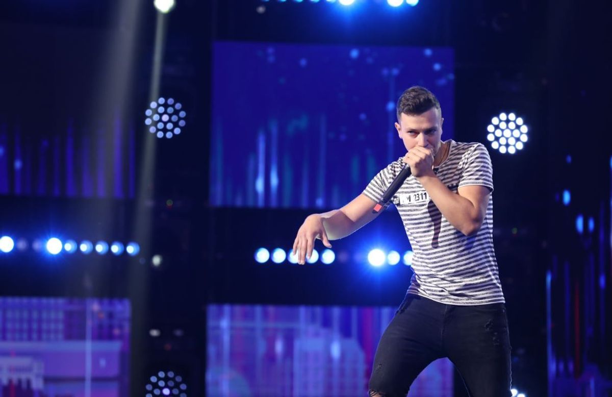 Românii au talent 2021: Alexandru Teodorescu a făcut spectacol pe scena ...