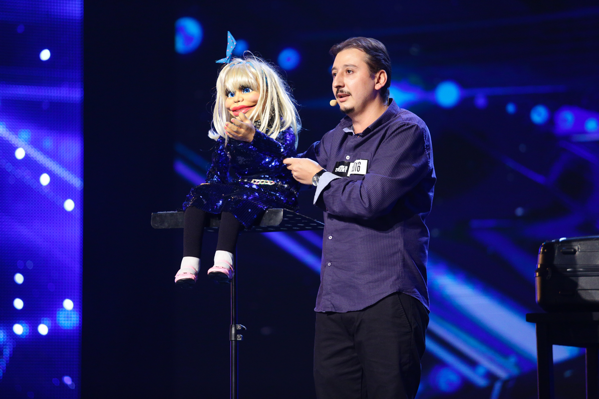 Romanii au talent 2018: Eduard Sandu - Ventriloc | Scene si bonusuri din Românii au talent! | PRO TV
