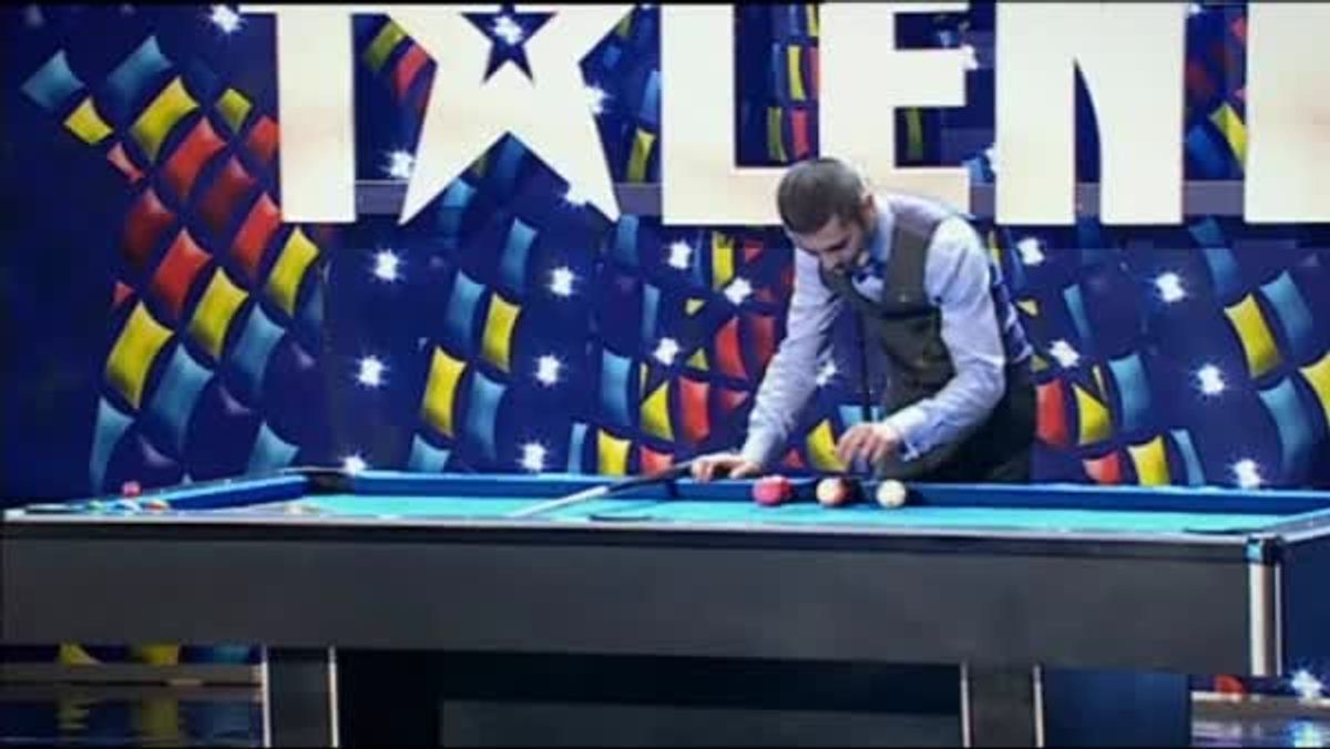 Gabi Visoiu | Scene si bonusuri din Românii au talent! | PRO TV