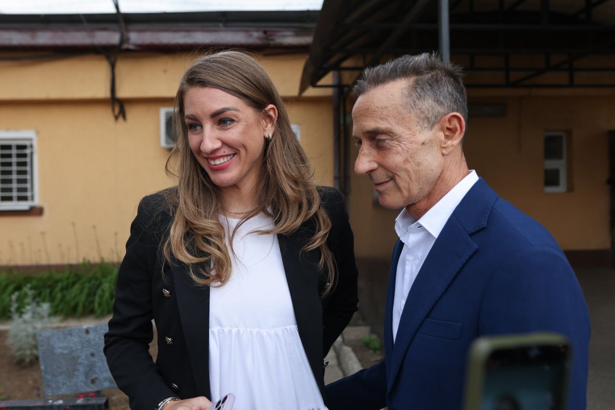 Cine este Roxana, femeia cu care Radu Mazăre s-a căsătorit în închisoare și îi va dărui un copil ...