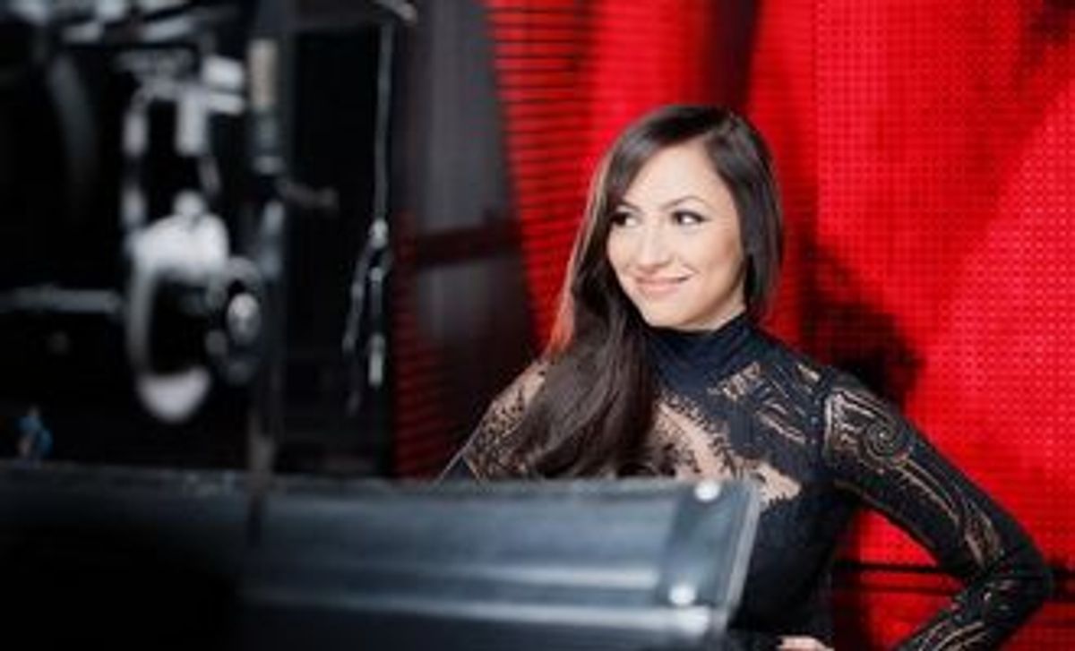 Andra a lansat la “Happy Hour” cel mai recent clip | PRO TV