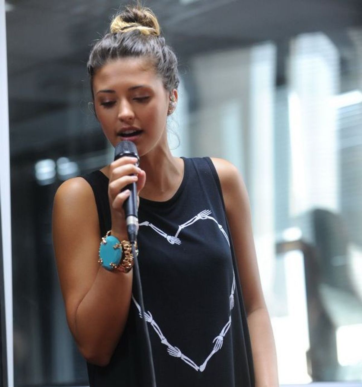 VUNK feat. Antonia concureaza cu 21 de artisti europeni la Worldwide ...