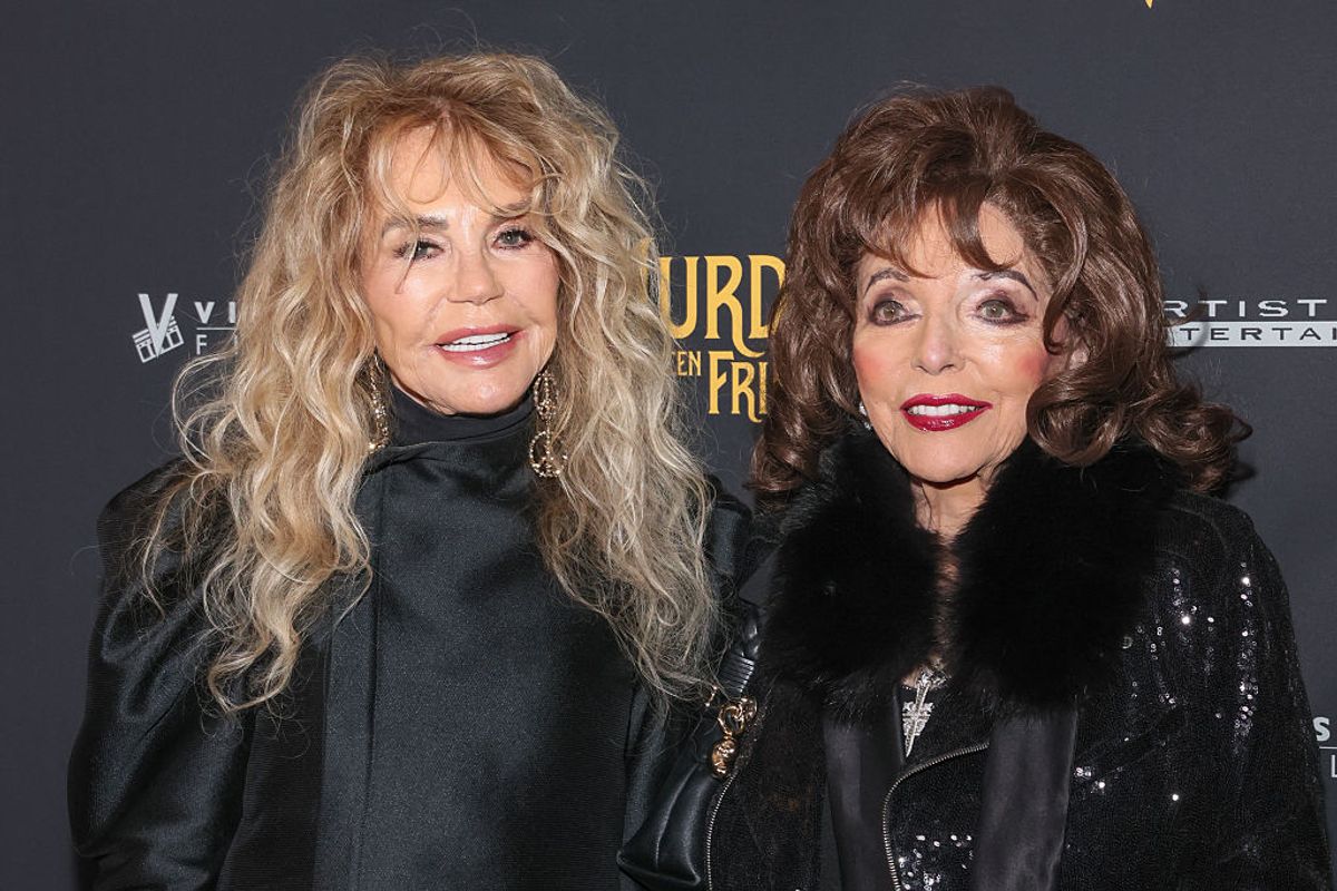 Legendele vii de la Hollywood. Una are 92 de ani, cealaltă - 89 de ani ...