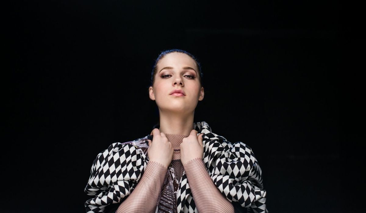 Ana Munteanu întreabă "Unde te duci?" prin cel mai nou single | PRO TV