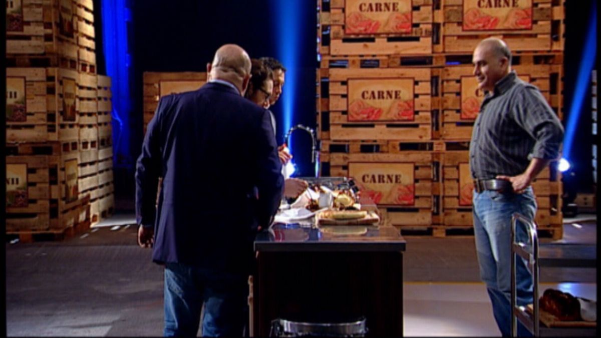 Premiera la "MasterChef". Un concurent obtine TREI sorturi pentru un ...