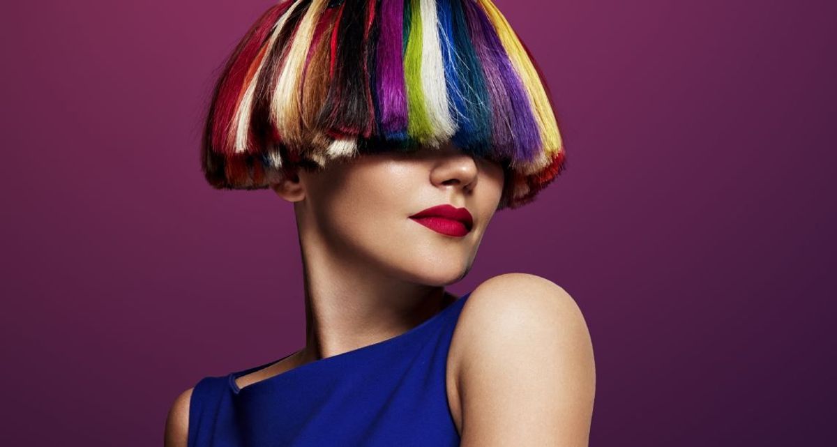 Noua moda in materie de hairstyle. Cum poti sa ai un look clasic, dar ...