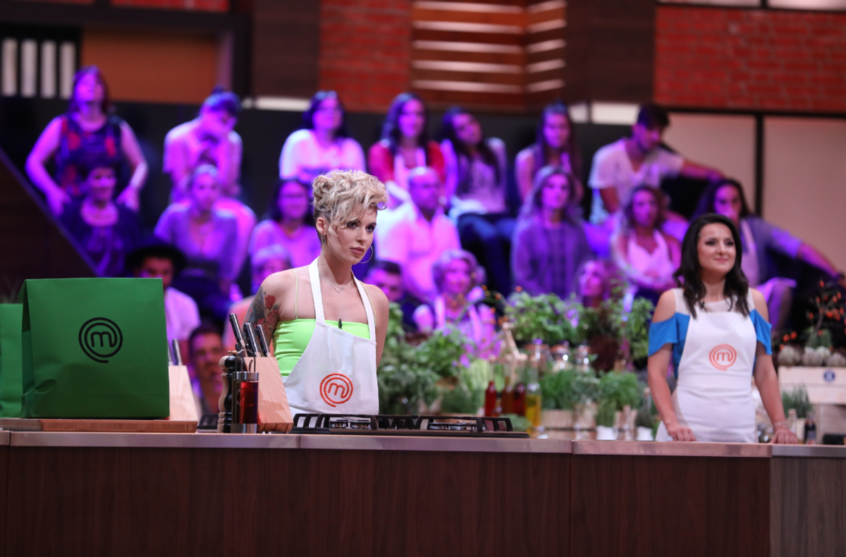 MasterChef 2019 - Alina Gologan, Ionuț Măries și Daniela Cășuneanu merg ...