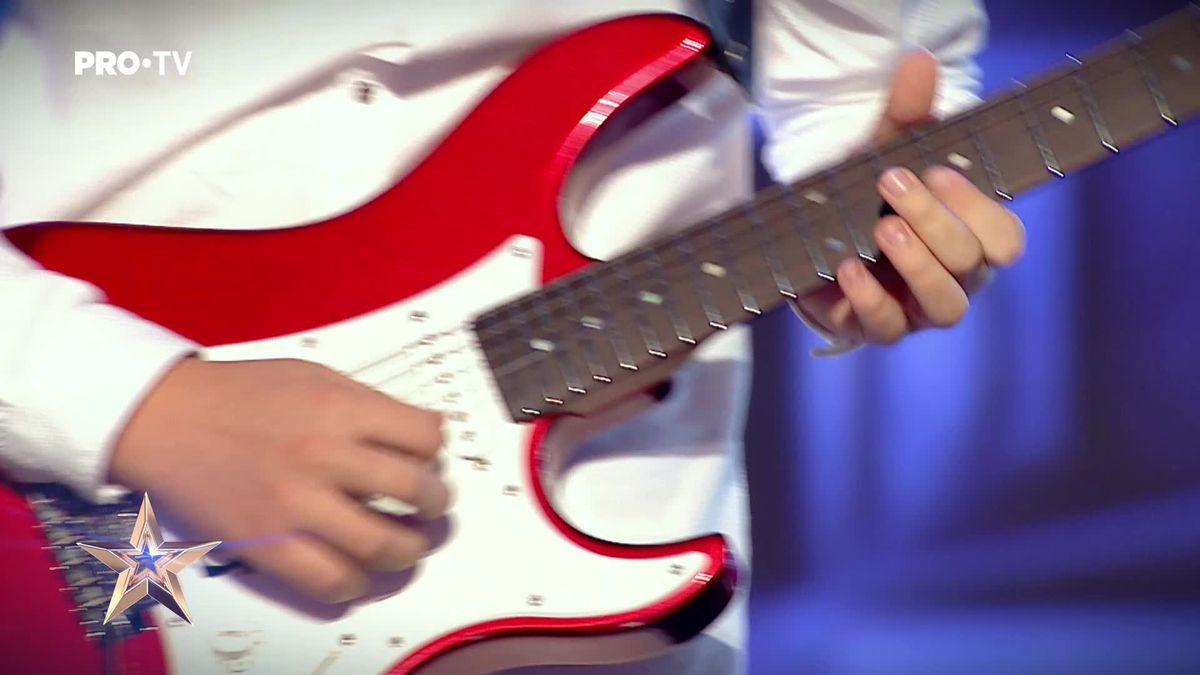 SEBASTIAN MUNTEANU - Românii au talent, sezonul #9suprem, ediția ...