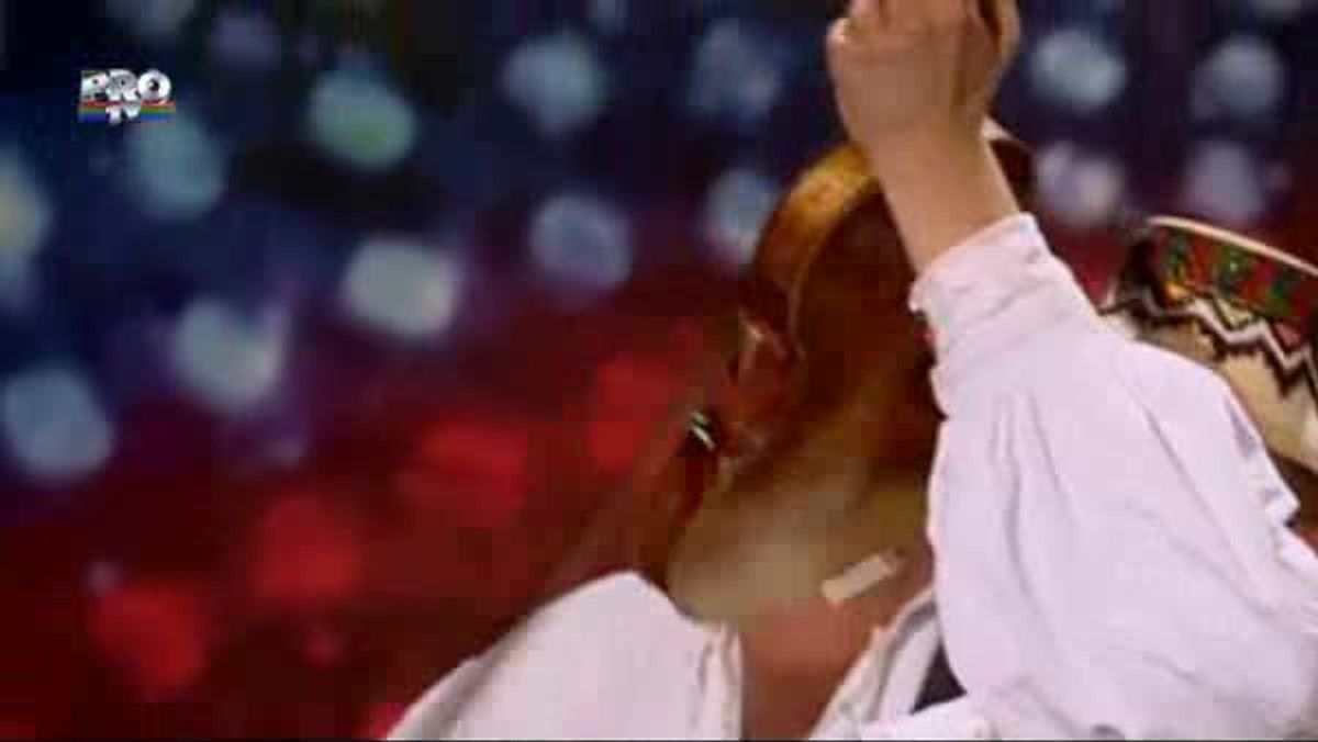 Vasile Godja | Scene si bonusuri din Românii au talent! | PRO TV