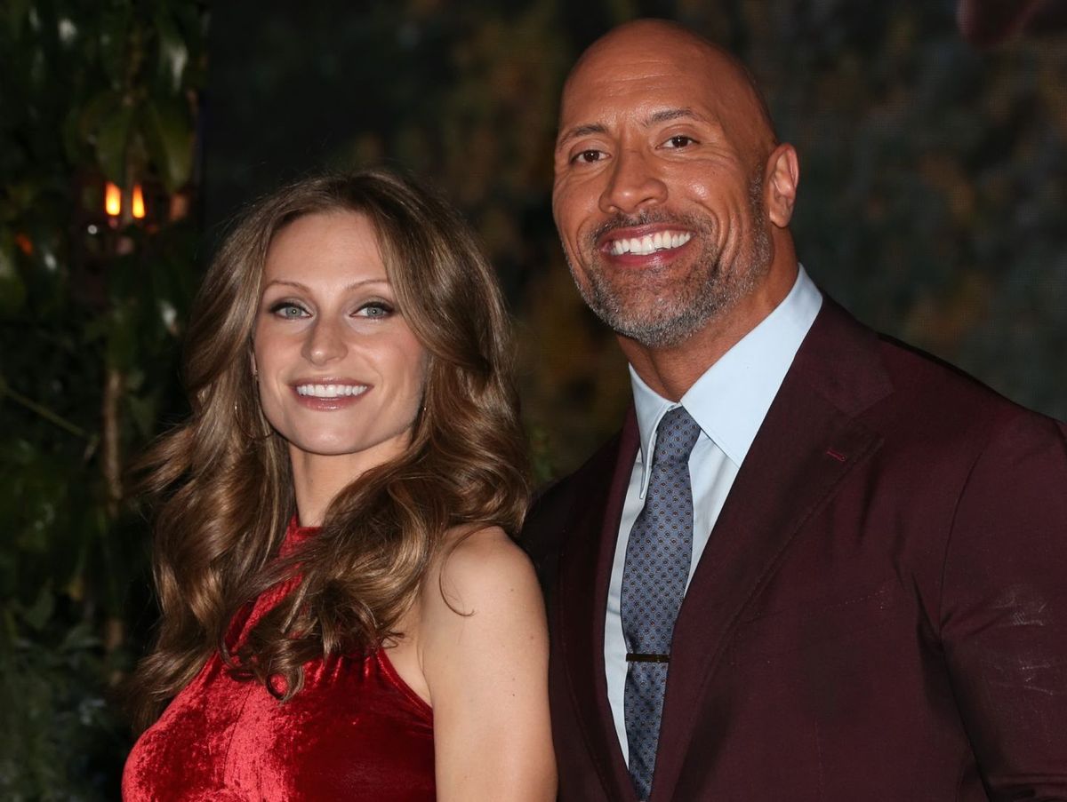 Dwayne Johnson si Lauren Hashian urmeaza sa devina din nou parinti. Au ...