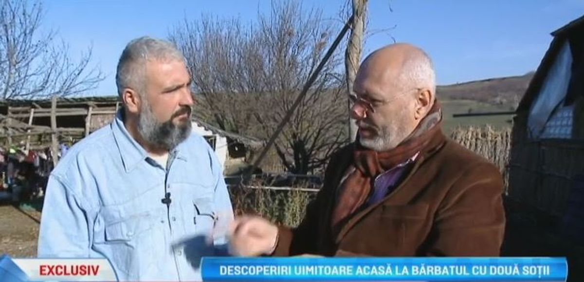 Descoperiri uimitoare acasa la barbatul casatorit cu doua surori ...