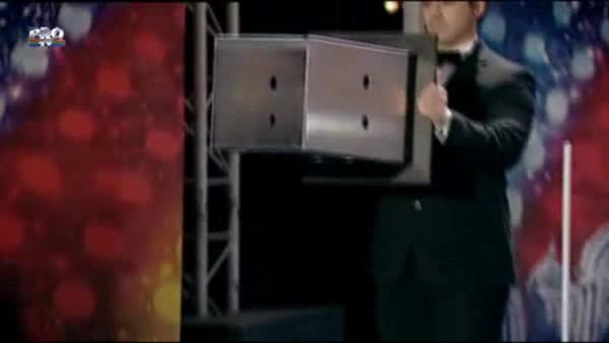 Asistenta care l-a vrajit pe Mihai Petre: "VA ROG, n-o faceti sa dispara pe ea!" Cel mai tare ...