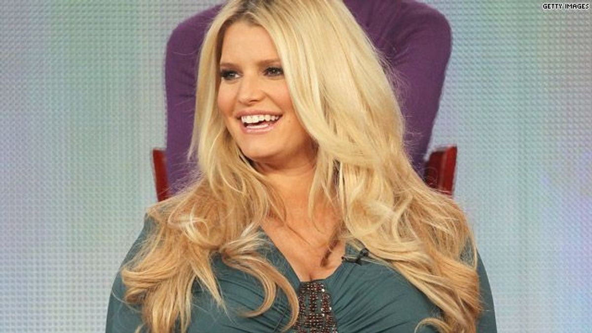Este cea mai spectaculoasa transformare a unei vedete. Jessica Simpson ...