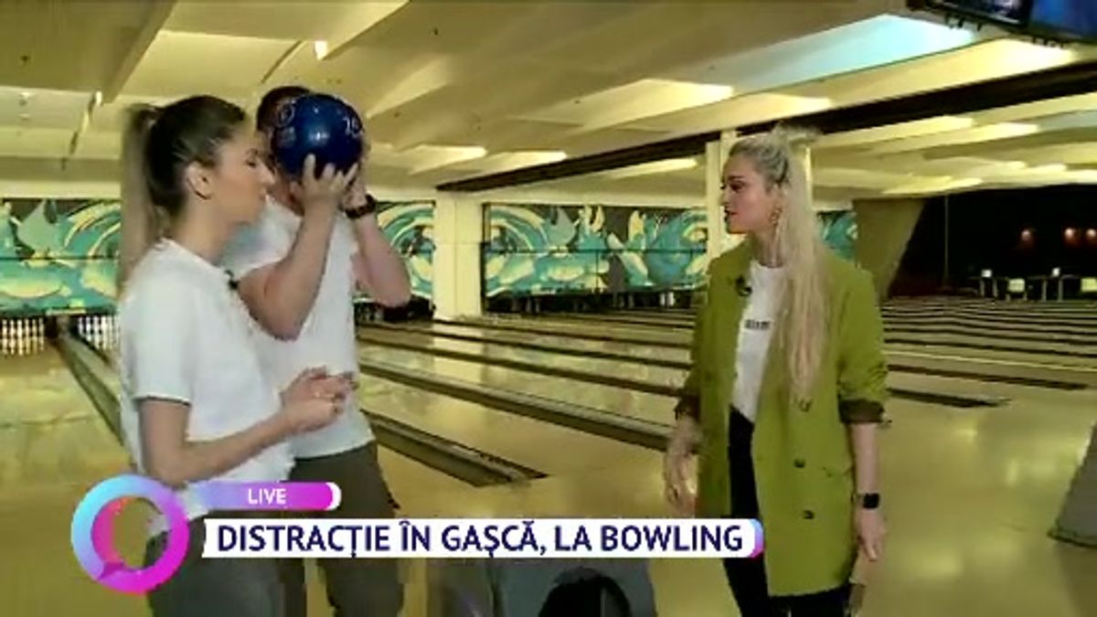 Distracție în gașcă, la bowling | Scene si bonusuri din Vorbește Lumea ...
