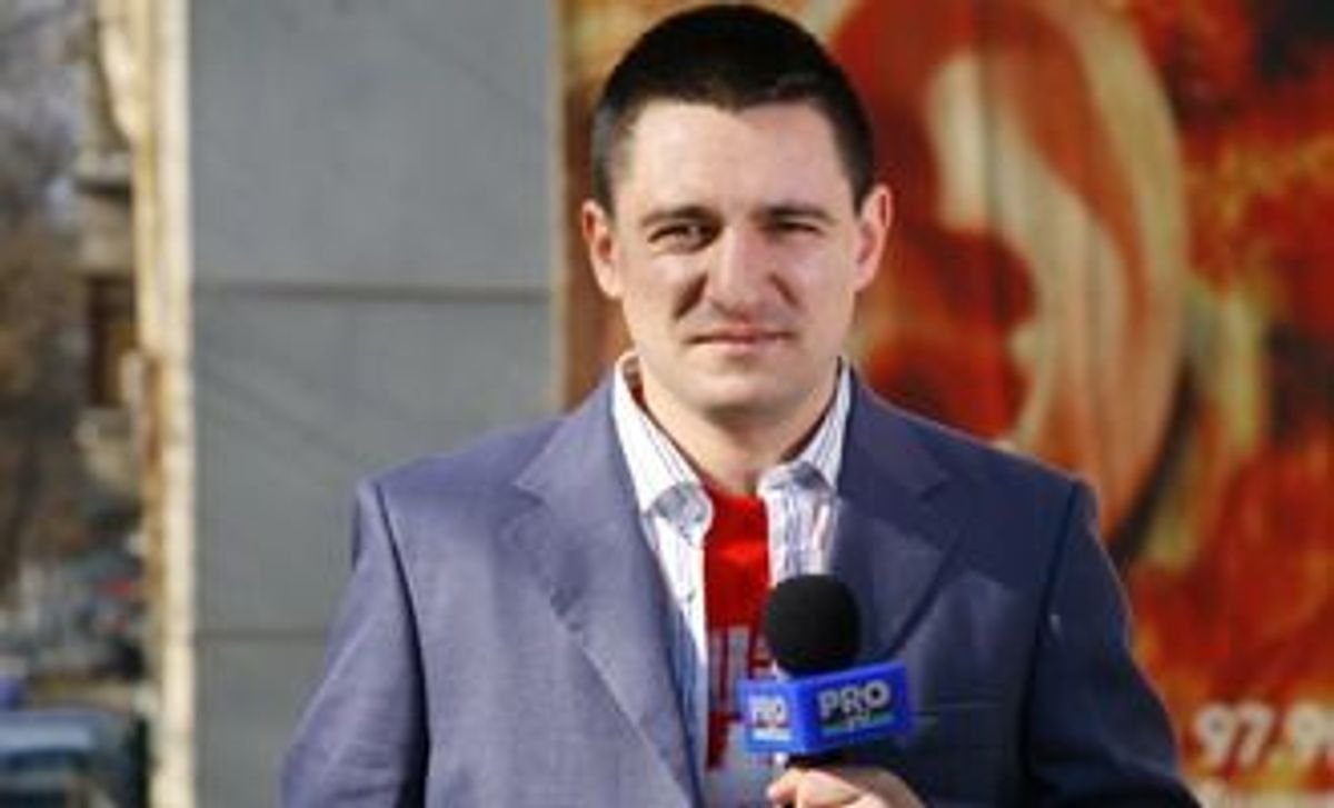 George Buhnici, protagonistul unui spot Radio InfoPro! | PRO TV