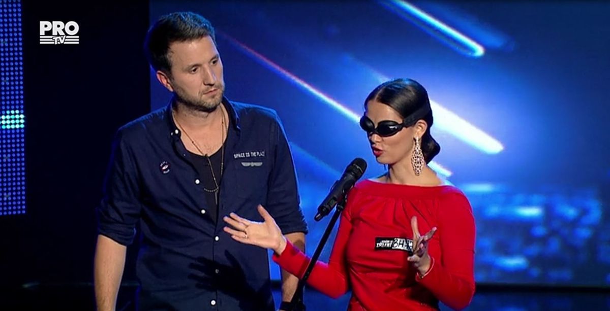 Romanii au talent 2017: Lucca si Anca Lucian - moment de magie mentala ...