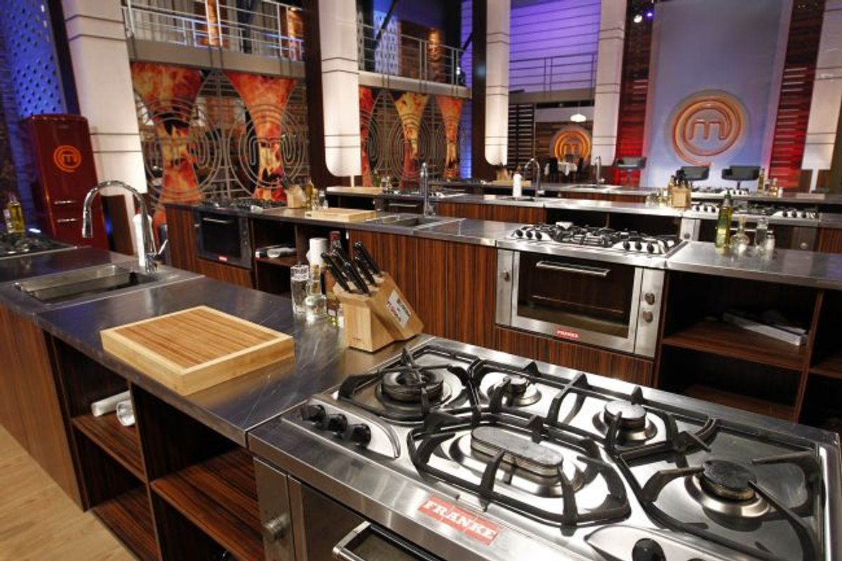 Intra si tu acum in bucataria MasterChef. "E VISUL oricarui bucatar ...