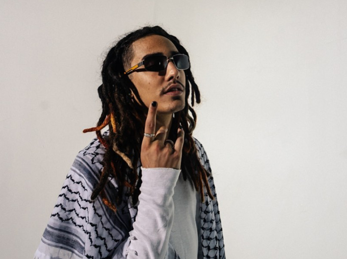 Cine este Amuly, trapperul fenomen care a spart topurile din România ...