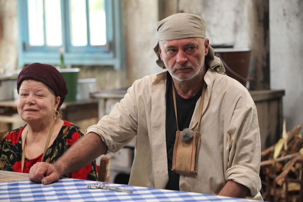 Mircea N. Stoian a preluat carma la Ferma vedetelor | PRO TV