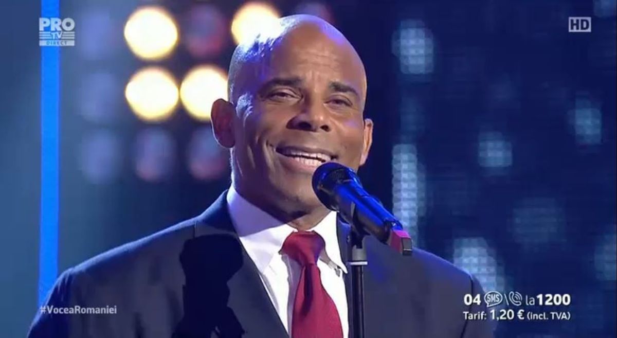 El e concurentul care a profitat din plin de participarea la Vocea ...