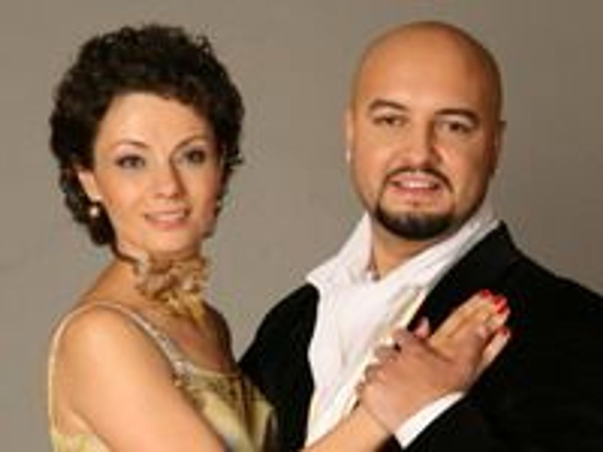Mihai Budeanu & Claudia Furpass | PRO TV