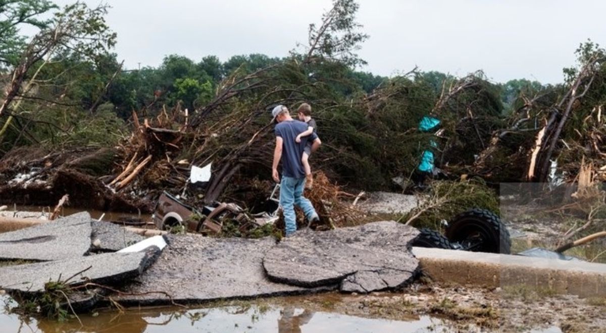 Imagini terifiante după viitura din Texas! Zeci de copii dintr-o tabără ...