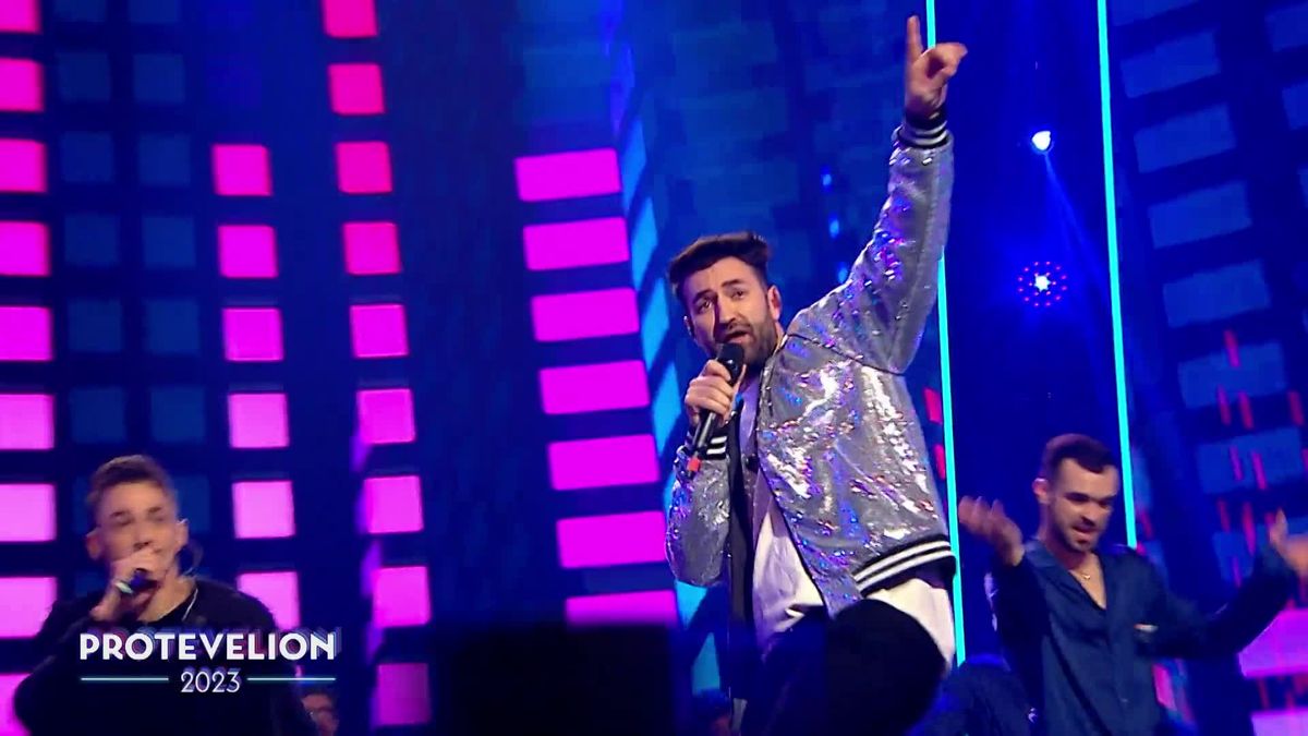 Smiley și Juno au dat startul petrecerii la Provelion. Au încins ...