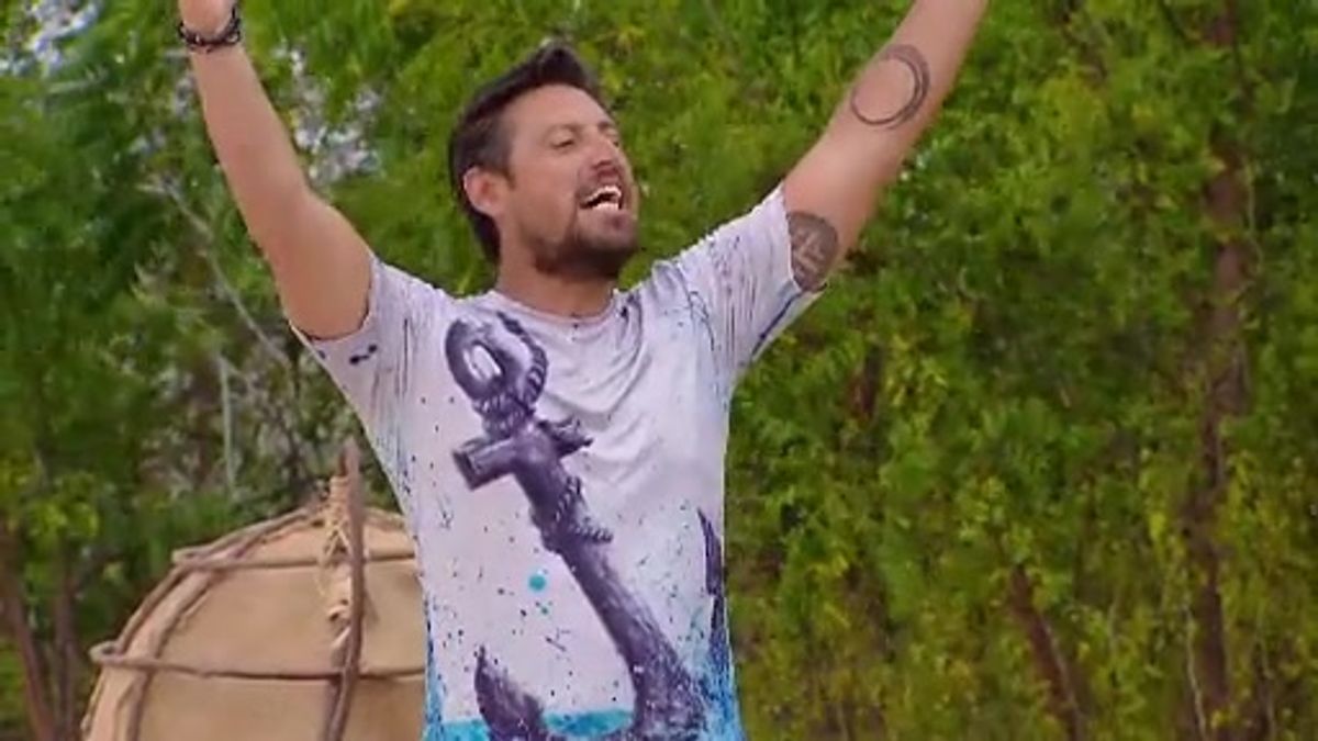 Alexandra Duli s-a certat cu Robert Moscalu de la un termos: "Nu suntem ...