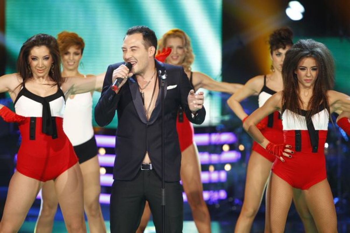 Stefan Stan lucreaza la primul album, Iulian Canaf are piesa noua. Ce ...