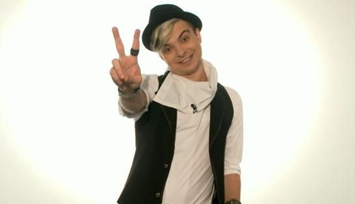 Faceti cunostinta cu Vlad Rosca, reporterul care va poate raspunde la orice intrebare legata de ...