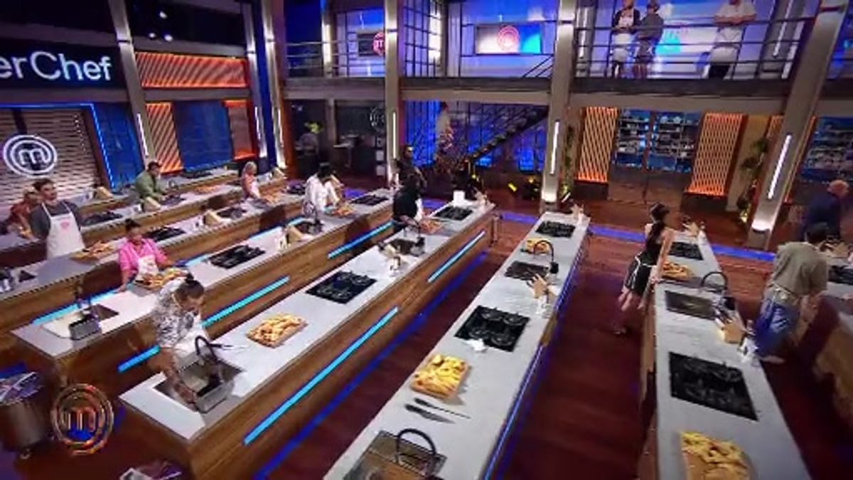 MasterChef 2024, 22 octombrie. Cei 19 concurenți, în fața primei probe ...