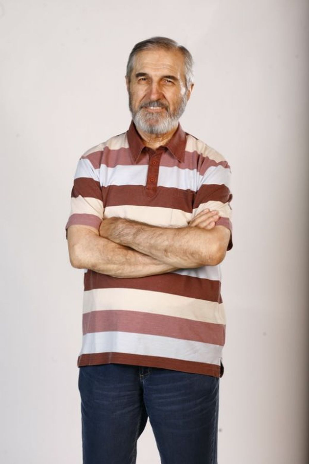 Gheorghe Dinica are infectie cu stafilococ auriu, medicii raman ...