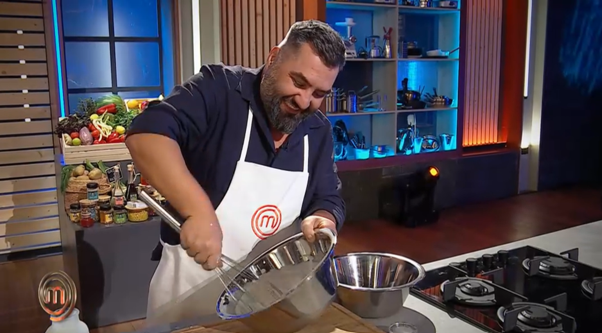 Masterchef 2024, 14 octombrie. Concurenții trebuie să facă frișcă la ...