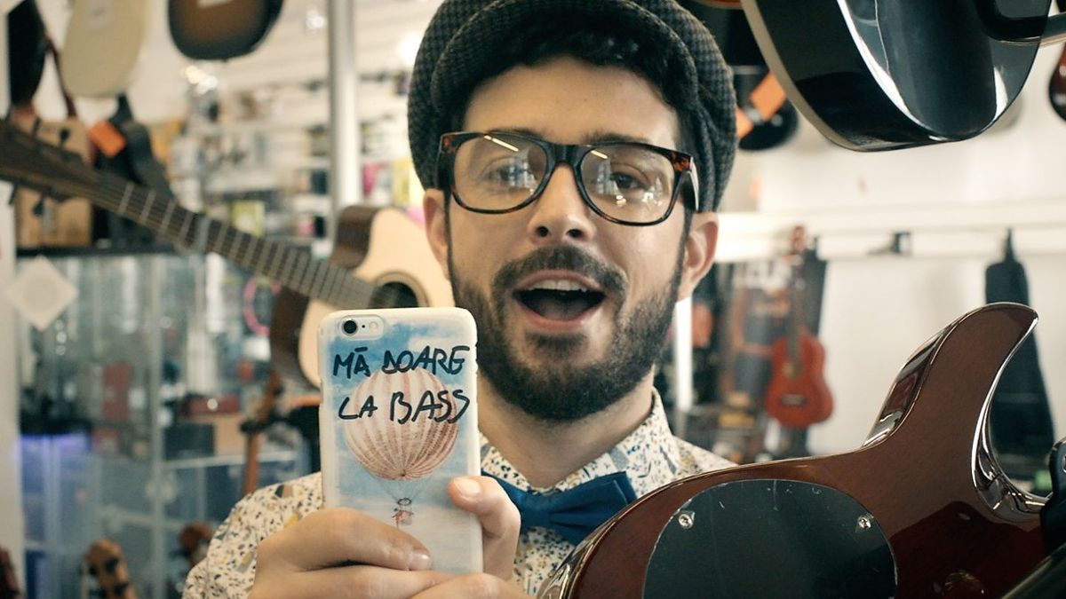 Piesa „Ma doare la bass” a lui Marius Moga a lansat un adevarat trend ...