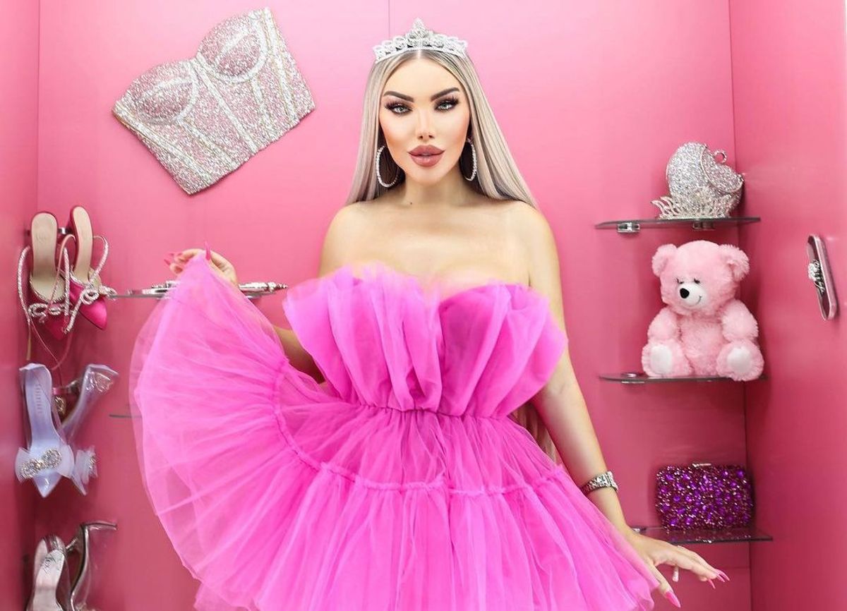 Jessica Alves, o păpușă Barbie în cea mai nouă ședință foto: “Sunt ...