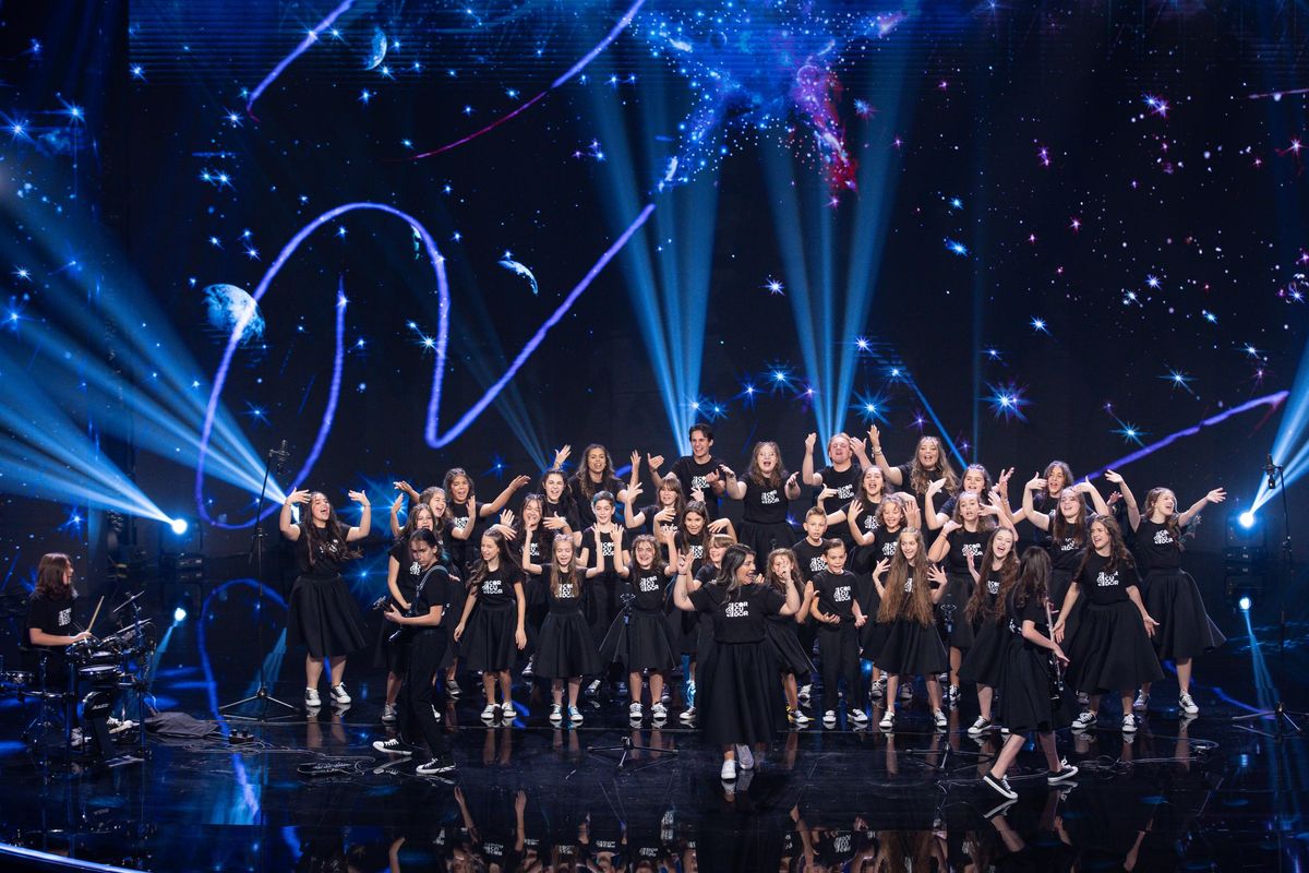 Sunt plini de viață și extrem de talentați! Copiii de la „Cor cu Dor ...