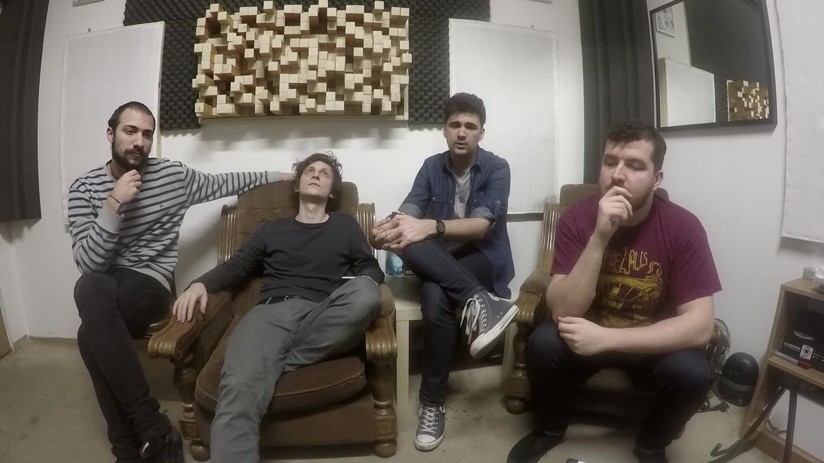 Trupa Fameless lanseaza piesa "For The Love of God". Afla povestea ...