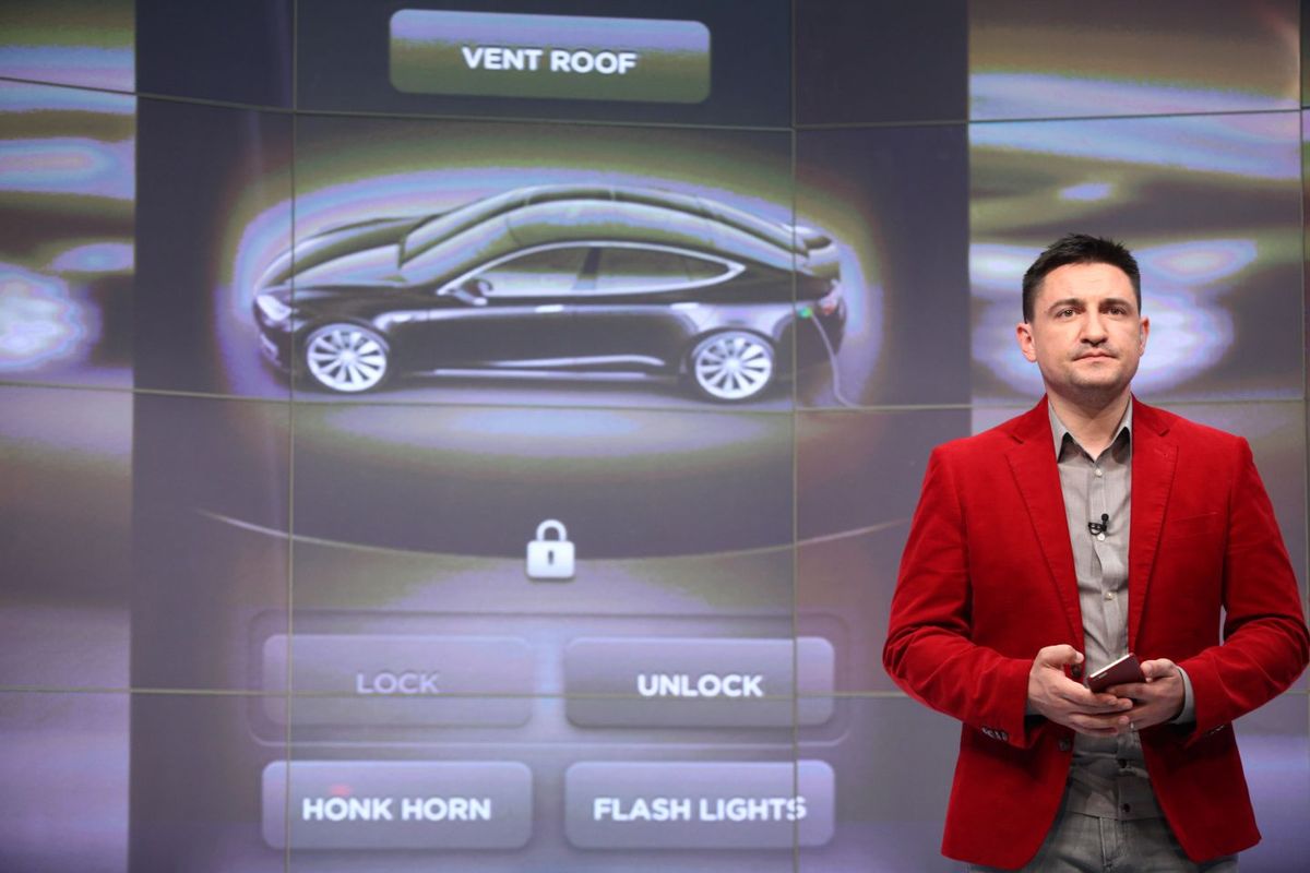 Masini electrice si smartphone-uri de clasa medie cu dotari performante ...