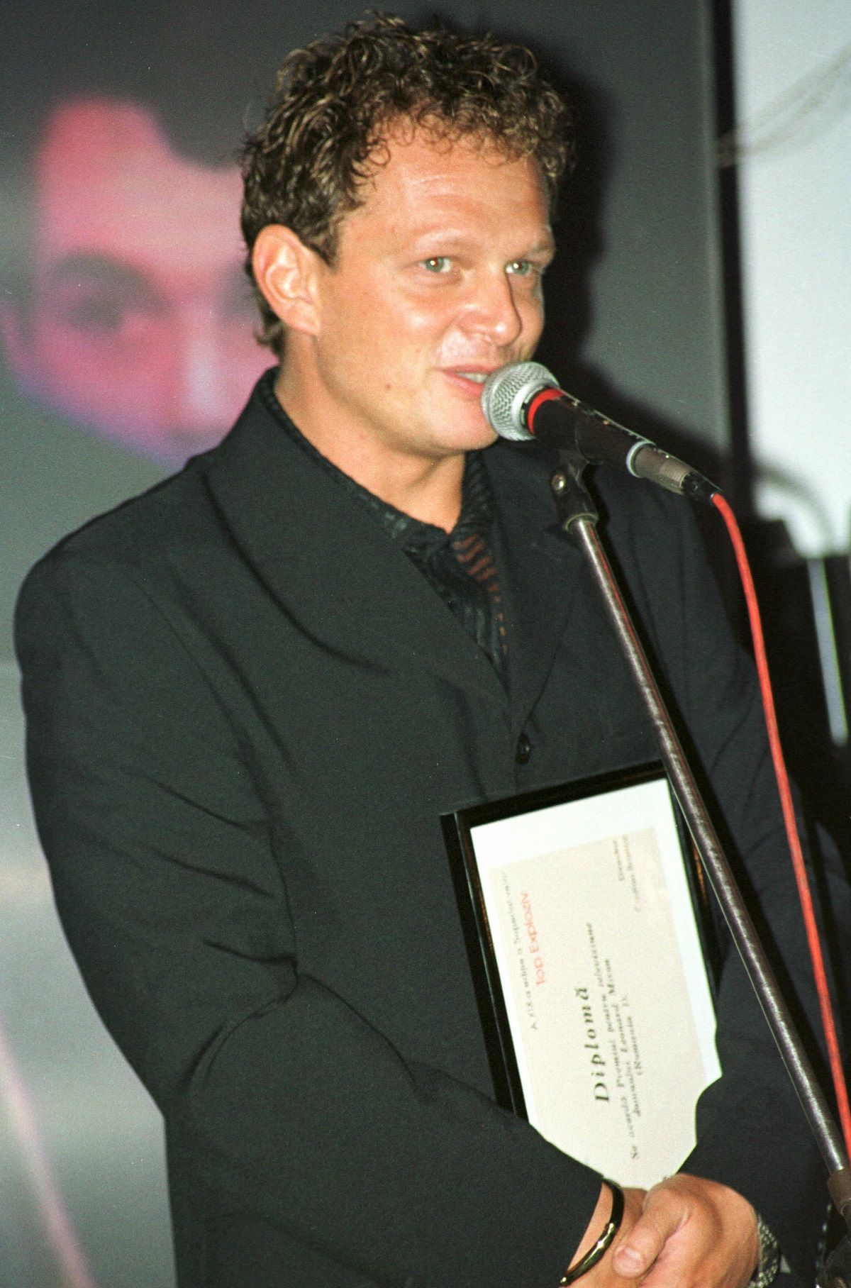 Cum a reacționat mama lui Leonard Miron când a aflat că fostul prezentator TV este gay | PRO TV