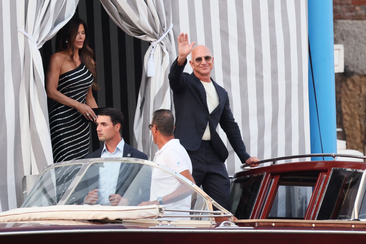 Opulență totală la nunta lui Jeff Bezos! Cadouri scumpe, meniuri ...