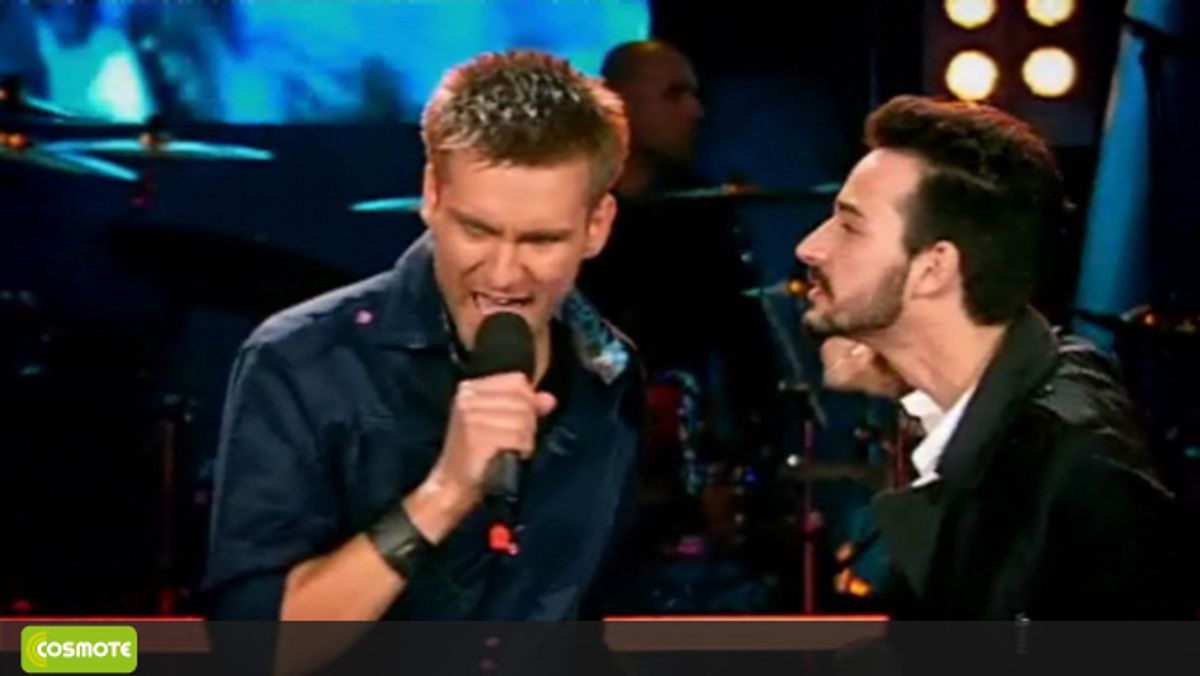 Cel mai nebun duet de la Vocea Romaniei! Ionel Istrati si Catalin Dobre ...