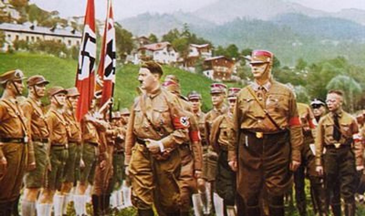 Adolf Hitler in fotografii color rare! FOTO | PRO TV