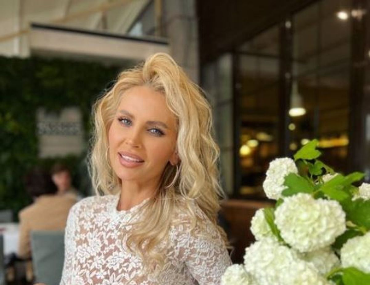 Andreea Bănică: "Mi s-au rupt pantalonii în...în spate" | PRO TV