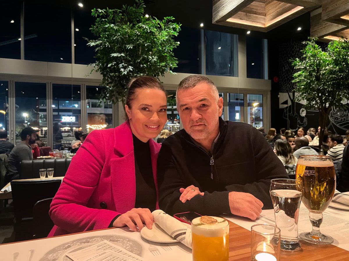 Cât de frumoasă este soția lui Leonard Doroftei:„Aveam 16 ani...” Cum s-au cunoscut cei doi | PRO TV