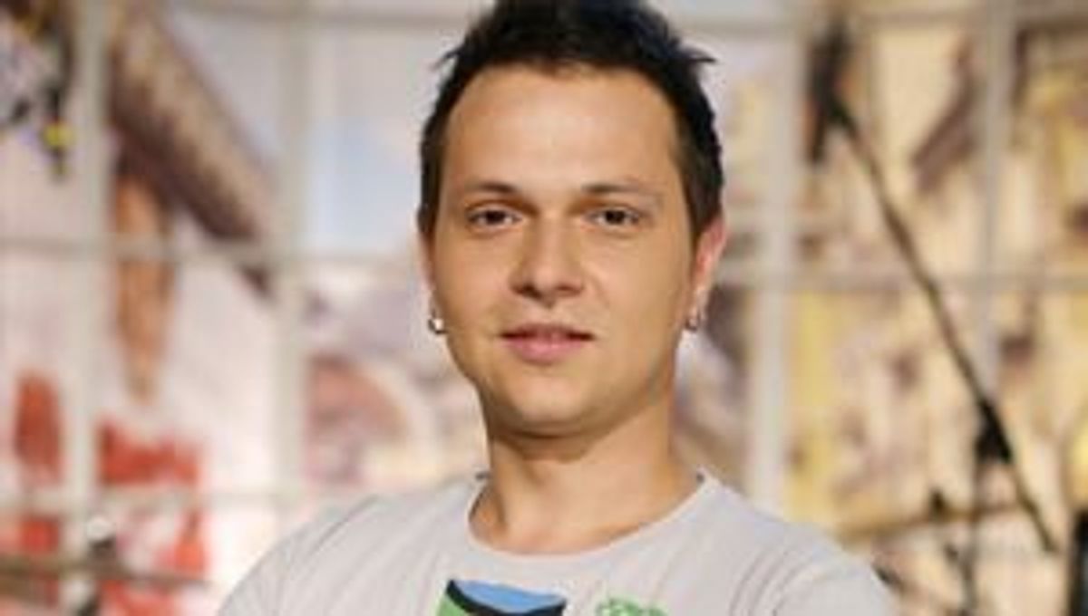 Alex (ZERO) | PRO TV