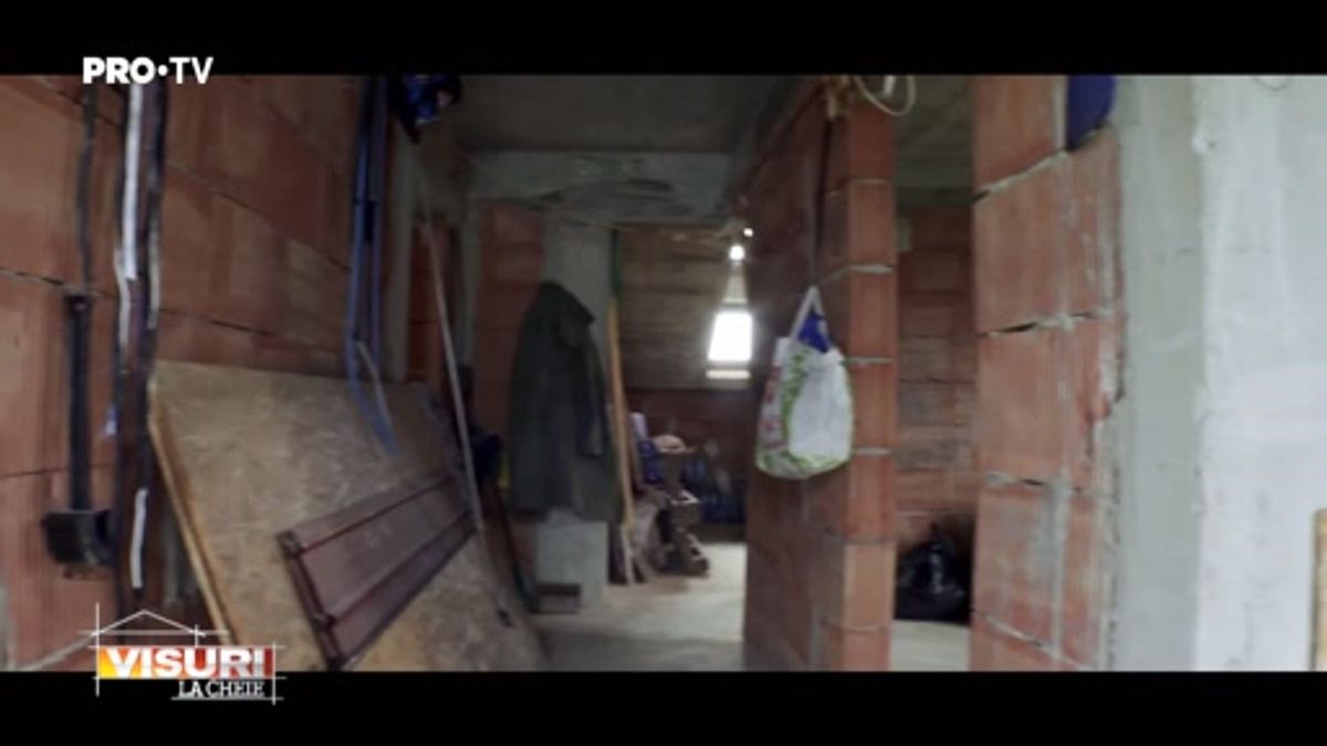 Ea e Simona Pătraș, fata care râde durerii în față. „Eu pot să le duc ...