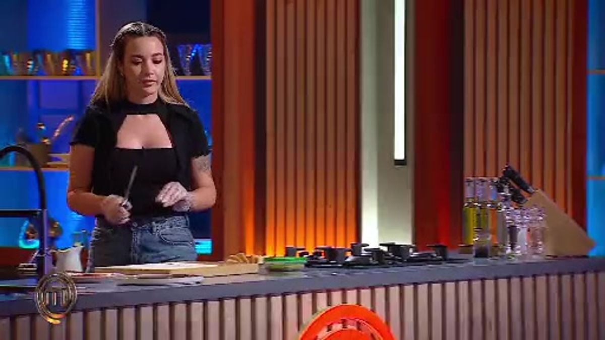 MasterChef, 1 octombrie.Sheryhan Iorgovan a pregătit desertul arăbesc ...